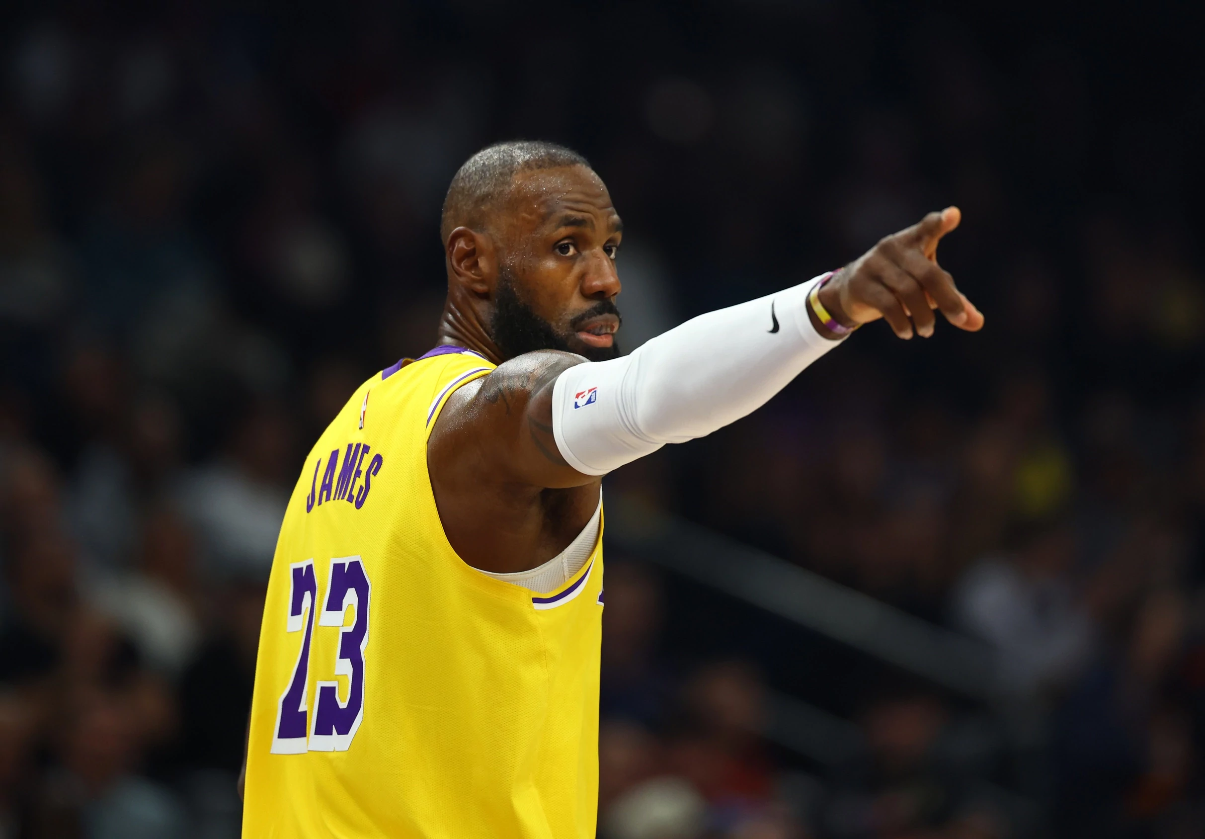 Charlotte Hornets vs Los Angeles Lakers Picks & Predictions for ...